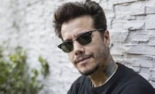 Sebastián Ortega Y Una Serie Sobre ídolos Para National Geographic