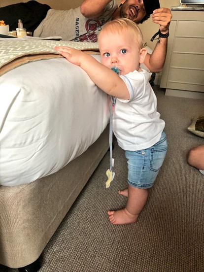 Mirko dio sus primeros pasos | laubfal